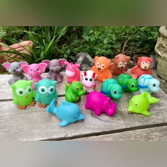 unbranded | Toys | 7 Plastic Rubber Animals Bears Turtles Elephants ...